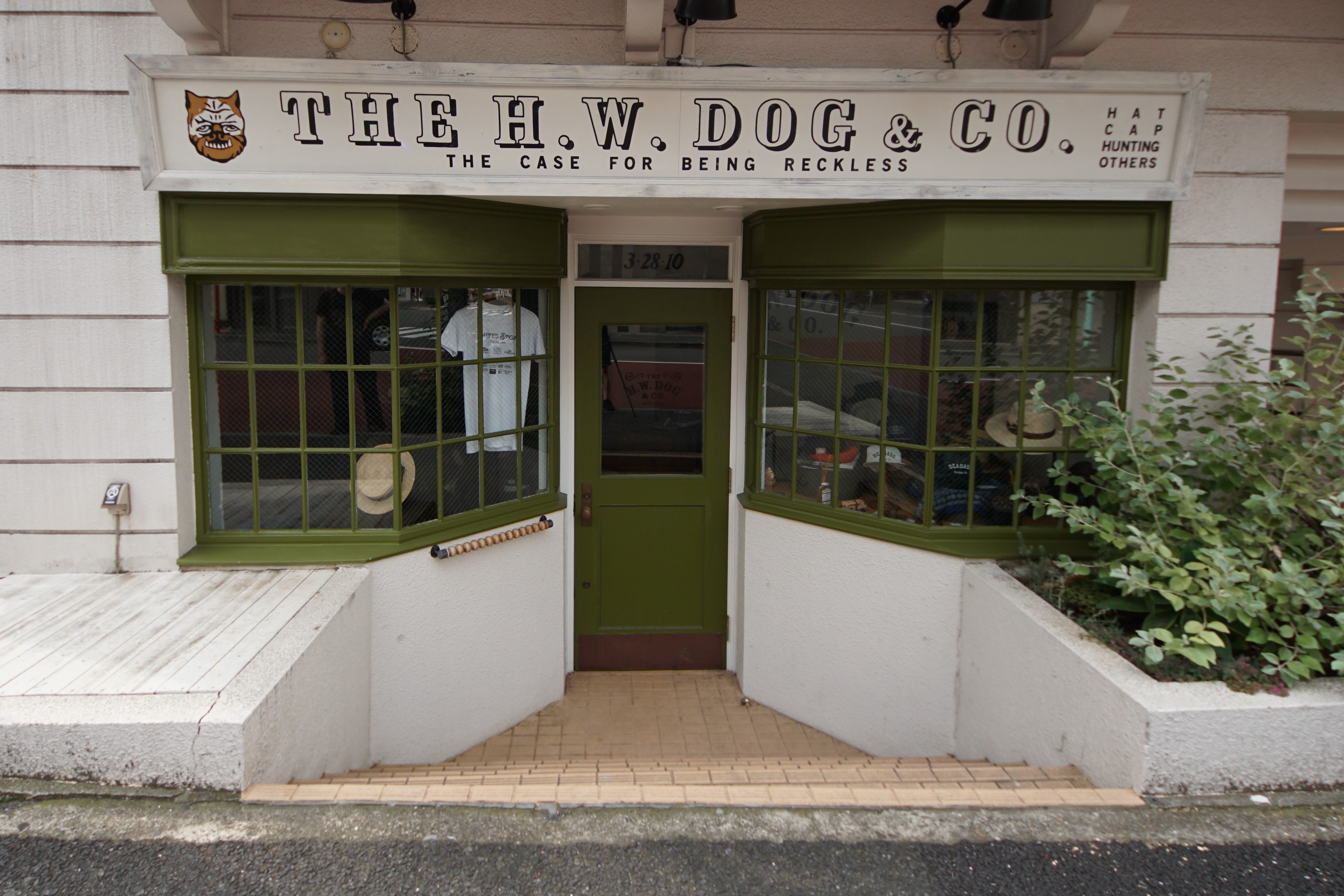 THE H.W. DOG&CO.(ザ・エイチ・ダブリュ・アンド・コー) 原宿・神宮前 - SONAR TOKYO SHOPS